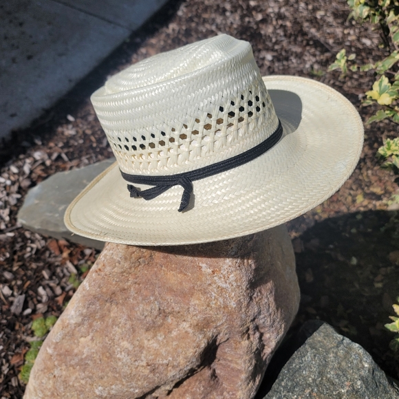 hencho en mexico | Accessories | Hencho En Mexico Size 6 34 Western ...